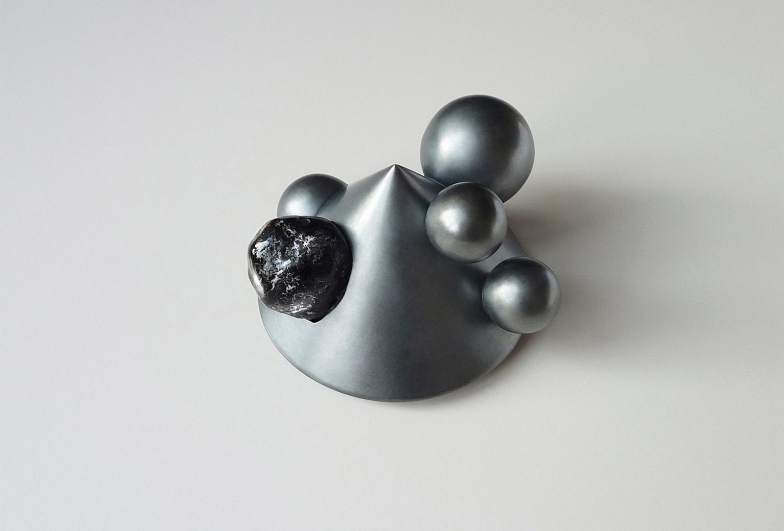 &: Hilbert & Kuenzli – Art Jewelry |Art Aurea